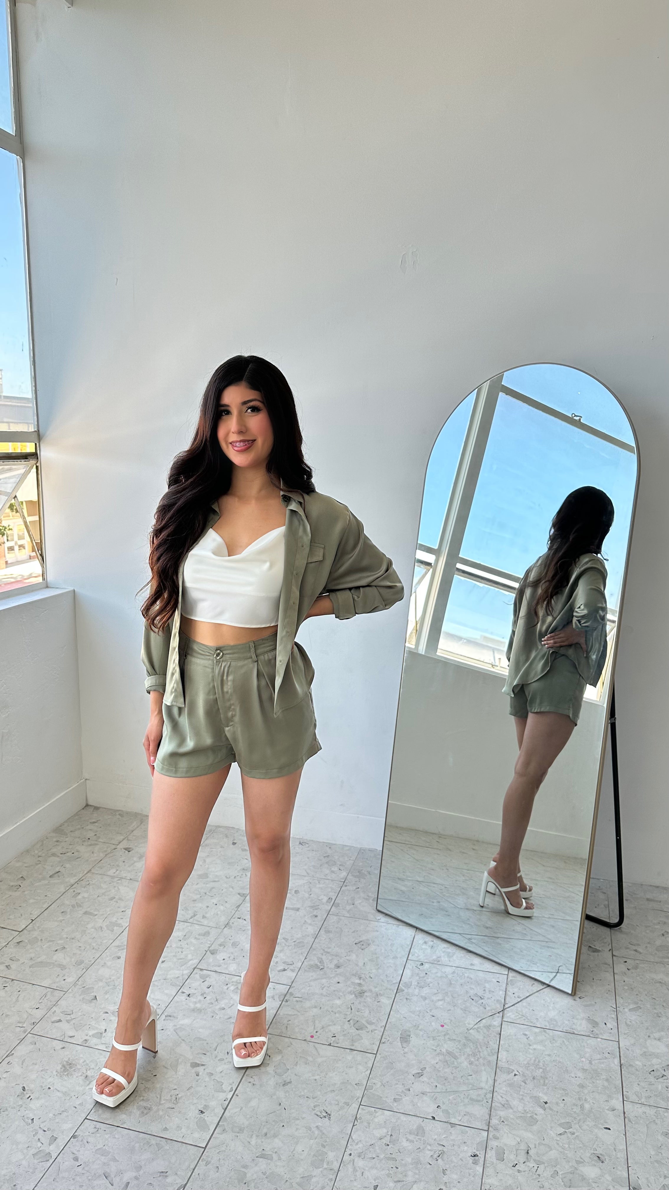 Nicole Set – World of Lustre